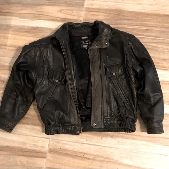 3M Thinsulate | Jackets & Coats | Vintage Soft Leather Bomber Jacket ...